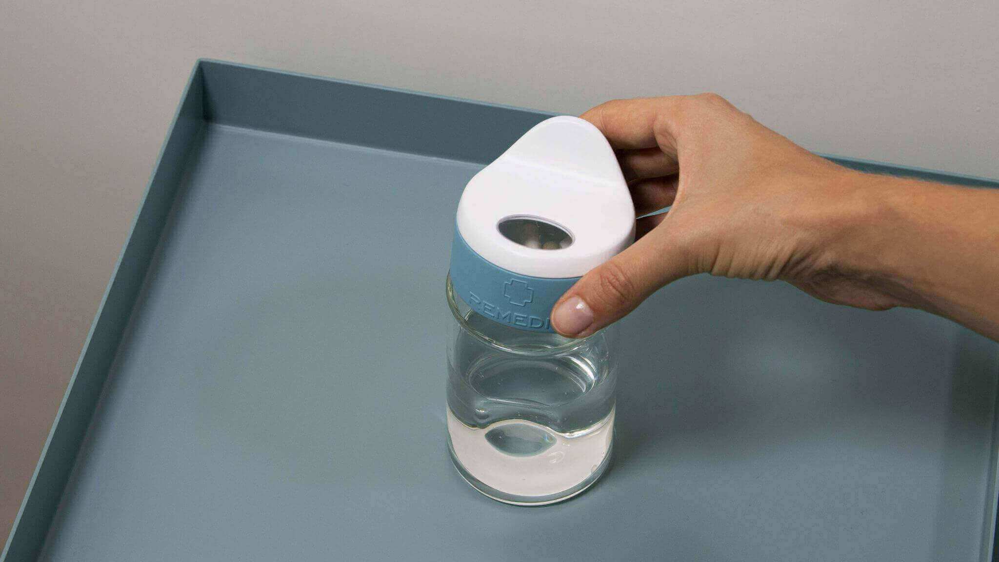 Medicine Cup with Pill Dispenser Lid for Easy Medication